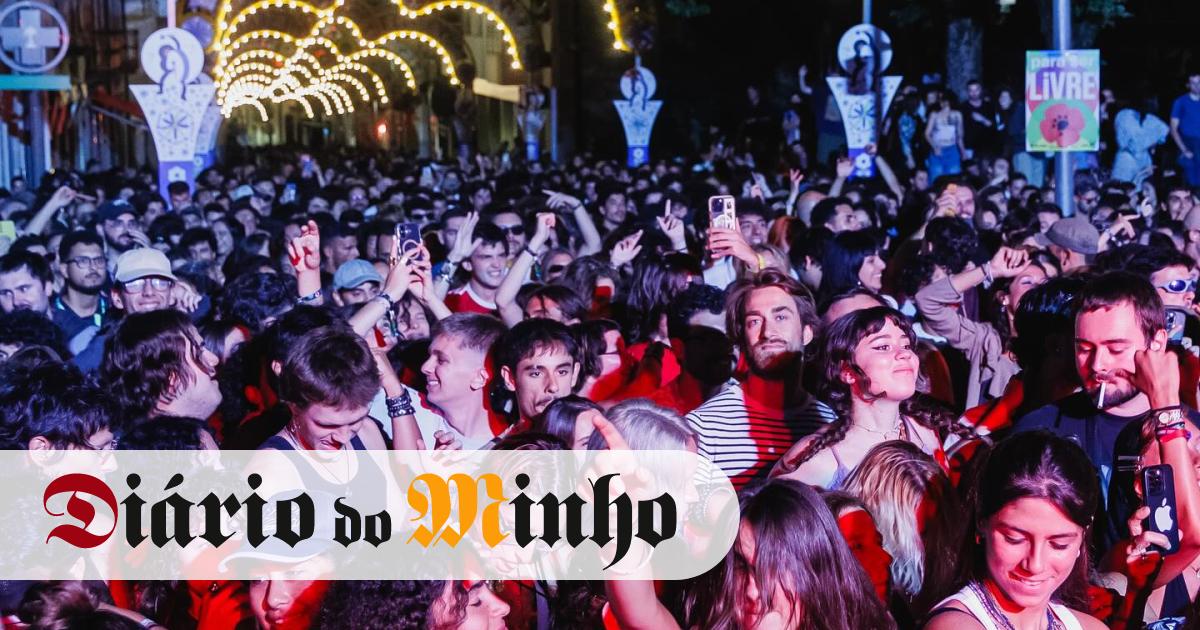 Paredes de Coura com Vampire Weekend, Franz Ferdinand e Lola Young ...