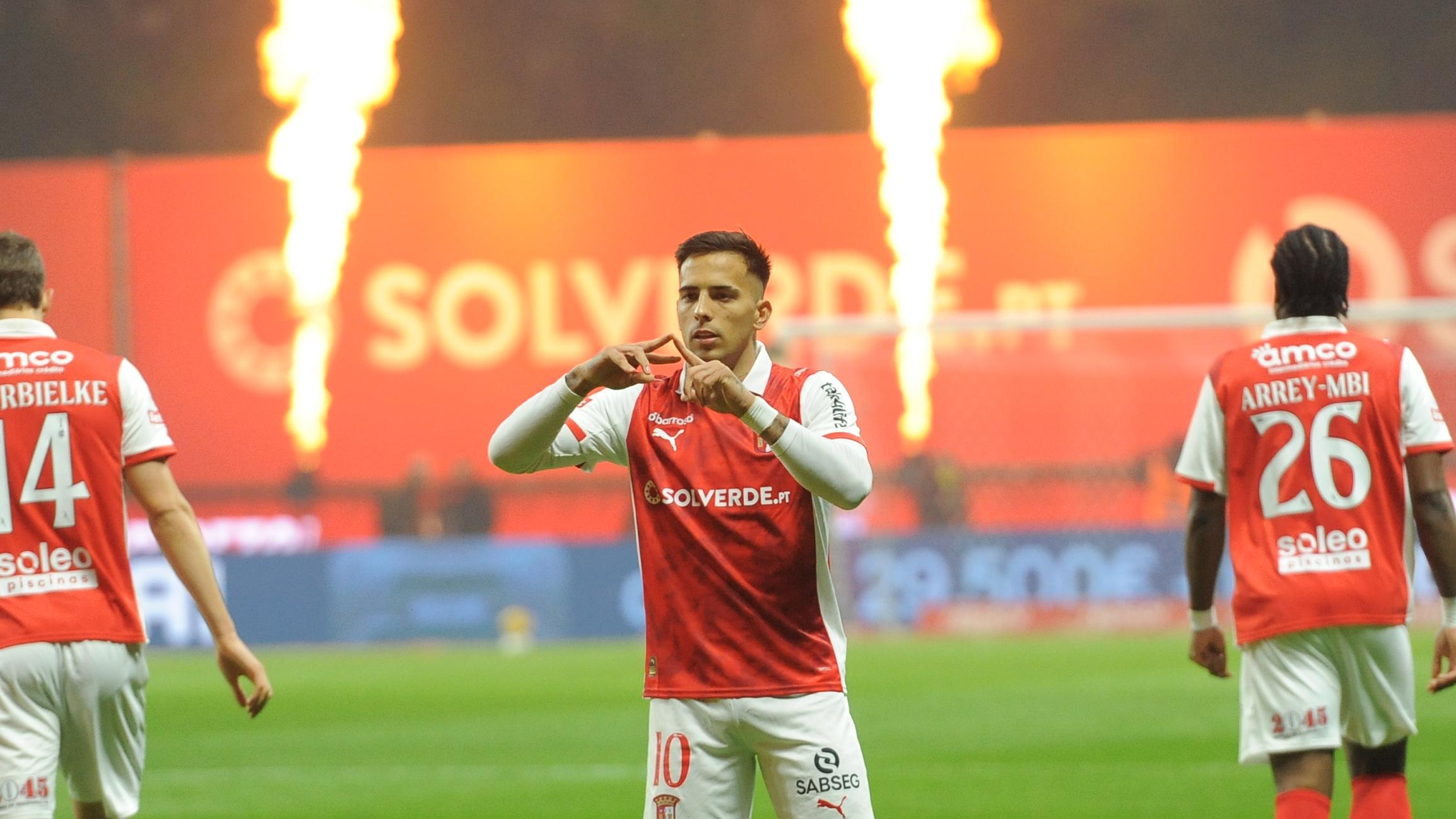Rodrigo Zalazar eleito médio do mês da Liga - Diário do Minho